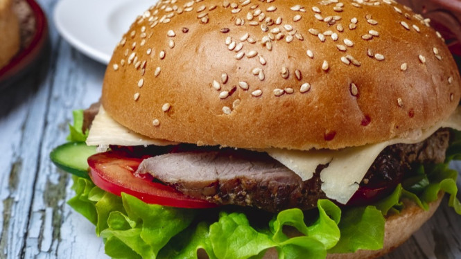 Merasa Sulit Membuat Burger? Yuk Coba Buat Burger Ayam!