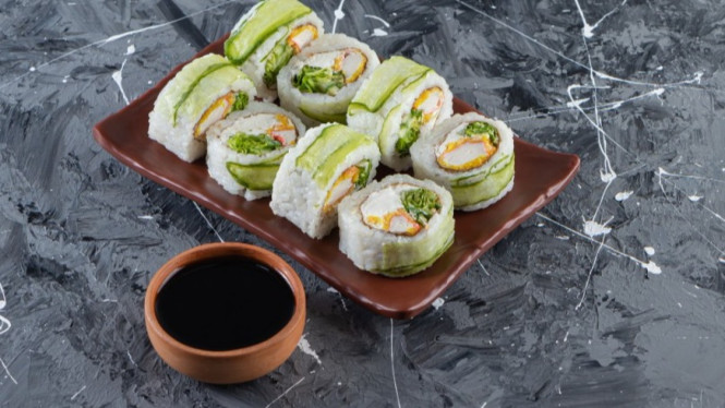 Cara Membuat Sushi Roll Sayur yang Mudah dan Segar untuk Pemula
