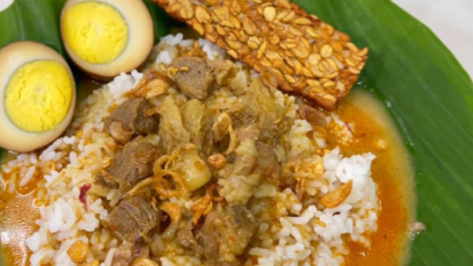 Resep Nasi Gandul Khas Pati, Mudah Dicoba!