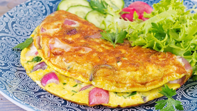 Resep Omelet Telur Jamur Ala Chef Devina Hermawan, Sarapan Praktis Rasa ...