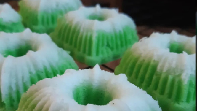 Resep Kue Putu Ayu yang Lembut, Cocok Untuk Teman Santai
