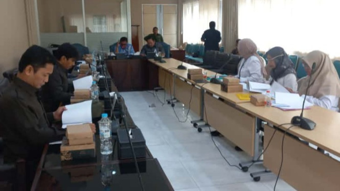 Isu Bongkar Pasang Murid Sekolah Rakyat Mencuat saat RDP Komisi III ...