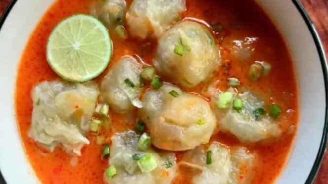 Resep Baso Aci Kubis Kuah Pedas yang Bikin Nagih