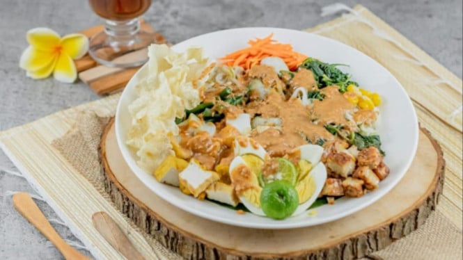 Resep Gado-gado yang Lezat Dilengkapi Saus Kacang yang Gurih