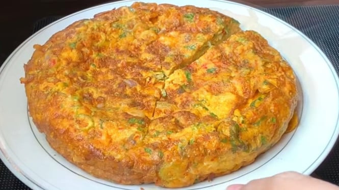 Cara Memasak Telur Dadar Tebal ala Warteg yang Gurih dan Mekar, Kamu ...
