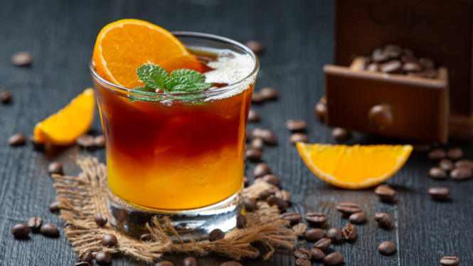 Kesegaran Orange Coffee Mocktail, Menikmati Kopi Manis Dan Menyegarkan