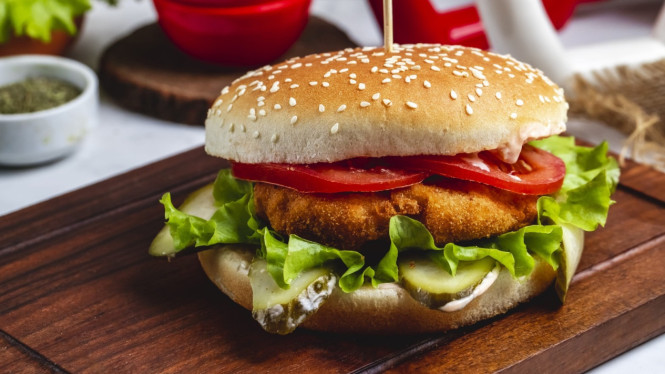 Resep Burger Udang, Olahan Burger Untuk Kamu Yang Suka Seafood