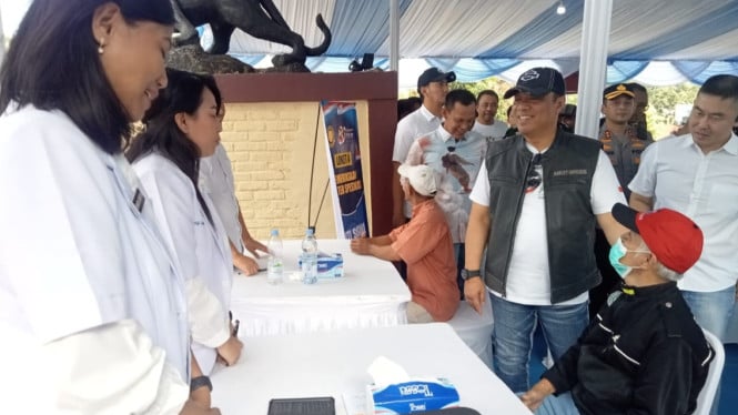 HUT Bhayangkara ke-80, Polri Layani 400 Warga dengan Pemeriksaan ...