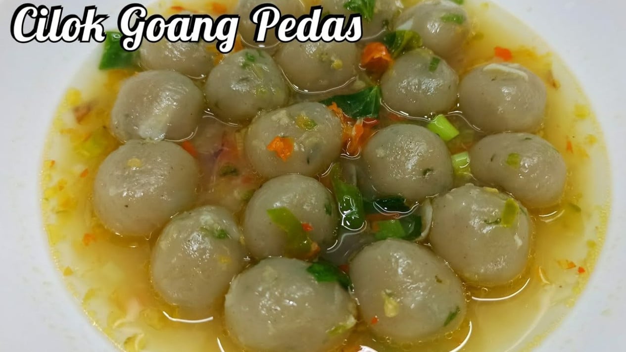 Foto Cilok Goang: Si Kenyal Pedas yang Bikin Ketagihan Sampai Nangis ...