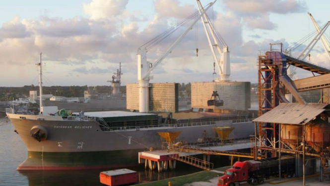 PT Palindo Marine Shipyard, Galangan Kapal Perang Andalan Indonesia!