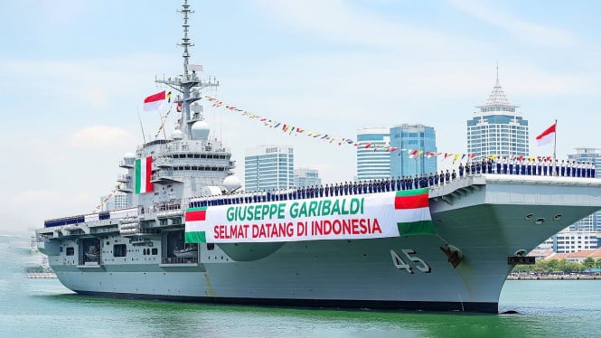 Kapal Induk Italia Seharga Satelit Satria, Mengapa Bisa Setara Rp8 Triliun?
