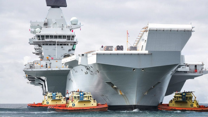 Kapal Induk HMS Queen Elizabeth Inggris, Simbol Kekuatan Maritim Global!