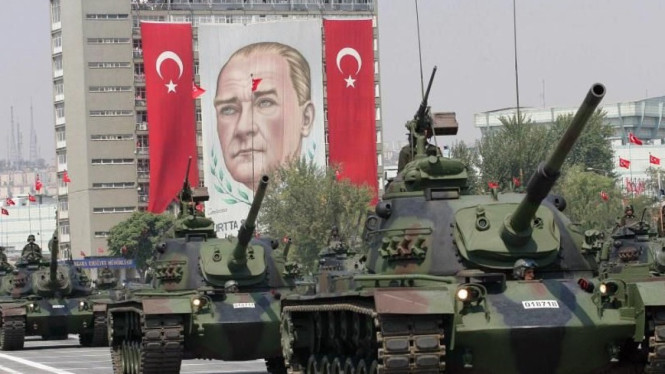Meroketnya Industri Militer Turki Jadi Produsen Senjata Kelas Dunia ...