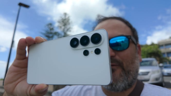 Gak Perlu HP Mahal, Fitur Kamera Premium Camera Assistant Kini Hadir di ...