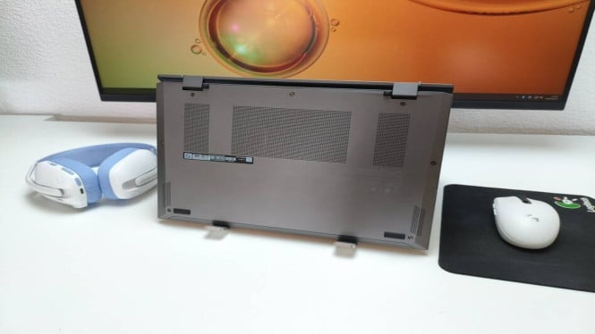 Adu Performa Laptop Ringan MSI Prestige 13 Melawan Asus Zenbook A14