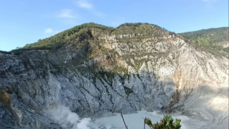 Menyingkap Keindahan Gunung Tangkuban Perahu, Ikon Wisata Jawa Barat