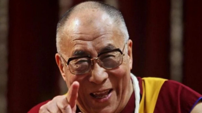 Siapa Dalai Lama, Tokoh Kenamaan di Tibet yang Meminta Bocah Menghisap ...
