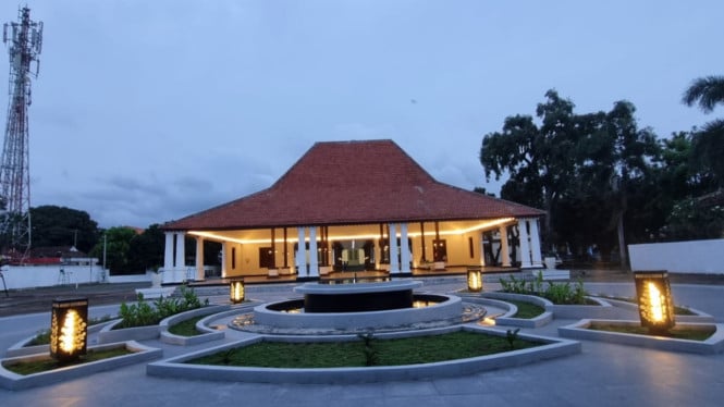 Pendopo Pate Alos Besuki, Ikon Wisata Kota Tua Situbondo Diresmikan ...