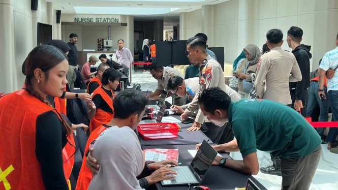 Ribuan Peserta Ambil Race Pack Jelang RS BHC Run 2026 di Sumenep