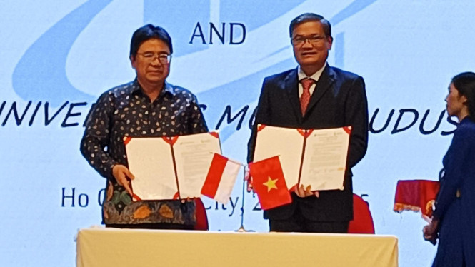 Ho Chi Minh City Open University Vietnam Bangga Berkolaborasi Bersama ...