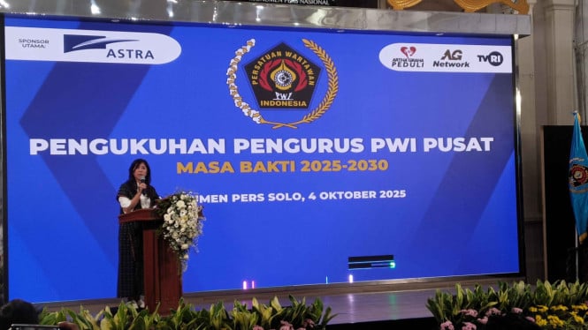 Meutya Hafid Dorong PWI Jadi Rumah Aman bagi Wartawan, Akhmad Munir Resmi Pimpin PWI Pusat 2025–2030