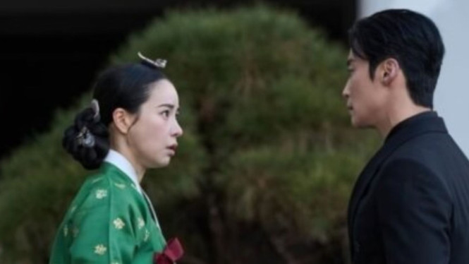 ‘Wicked World’ Siap Bikin Baper! Lim Jiyeon Dirukuni Roh Penjahat ...