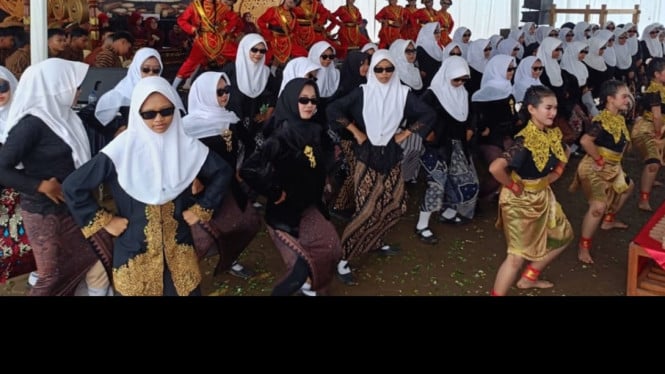 Ribuan Penari Babalu Siap Pecahkan Rekor MURI di HUT ke-60 Batang