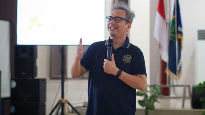 Anggota DPR RI Sihar Sitorus Dorong MBG Fokus Sejak Hamil hingga Anak 2 ...