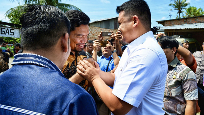 Temui Guru yang Dilaporkan Orang Tua Siswa ke Polisi, Bobby Nasution ...