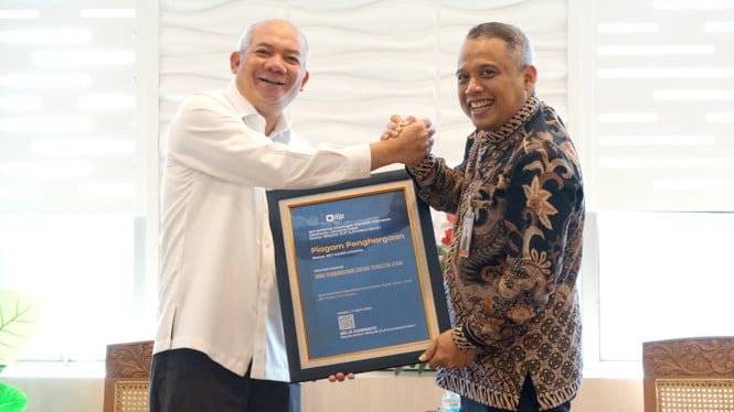 Raih Taxpayer Award dari DJP, Bank Sumut Tegaskan Komitmen Perkuat ...