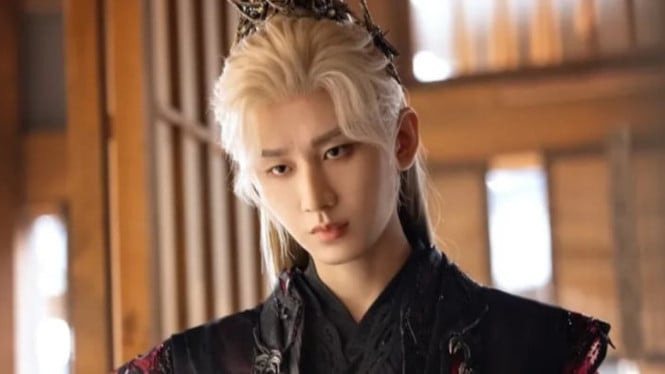 Lofty Waters Verdant Bow, Drama Wuxia Legendaris Diperankan Cheng Yi ...