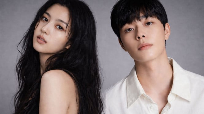 Shin Eun Soo Dan Yoo Seon Ho Resmi Pacaran, Agensi Buka Suara!