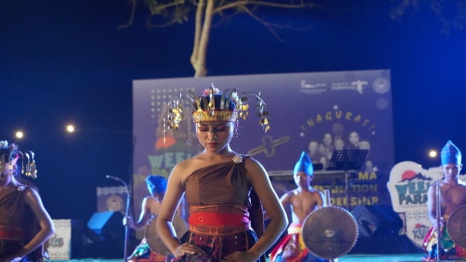 Abang None Betawi dan Lomba Tari SMP Semarakkan Weekend Parapuar ke-11