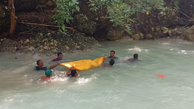 Mimpi Vinsensius Jadi Petunjuk dan Kehadiran Bupati Edi di Tiwu Pai