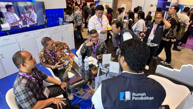 Kemendikdasmen Pamerkan Inovasi Digital di Pameran Teknologi Terbesar ...