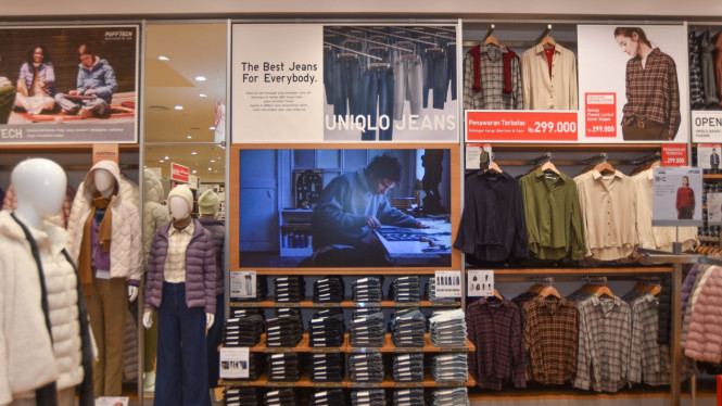 UNIQLO Hadir di Ranah Minang, Buka Toko Pertama di Basko City Mall ...