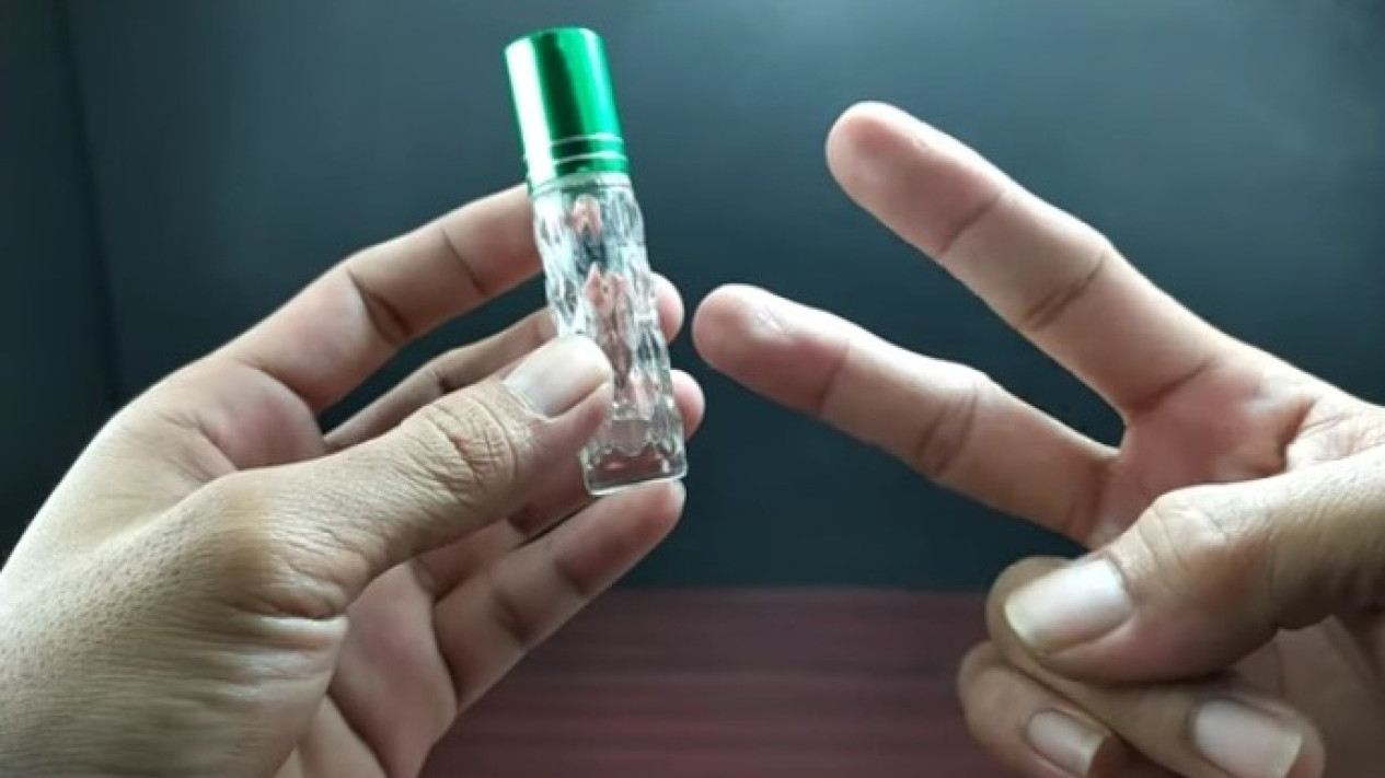 Foto Botol Parfum Bekas Bisa Disulap Jadi Alat Mahal di Rumah, Jangan ...