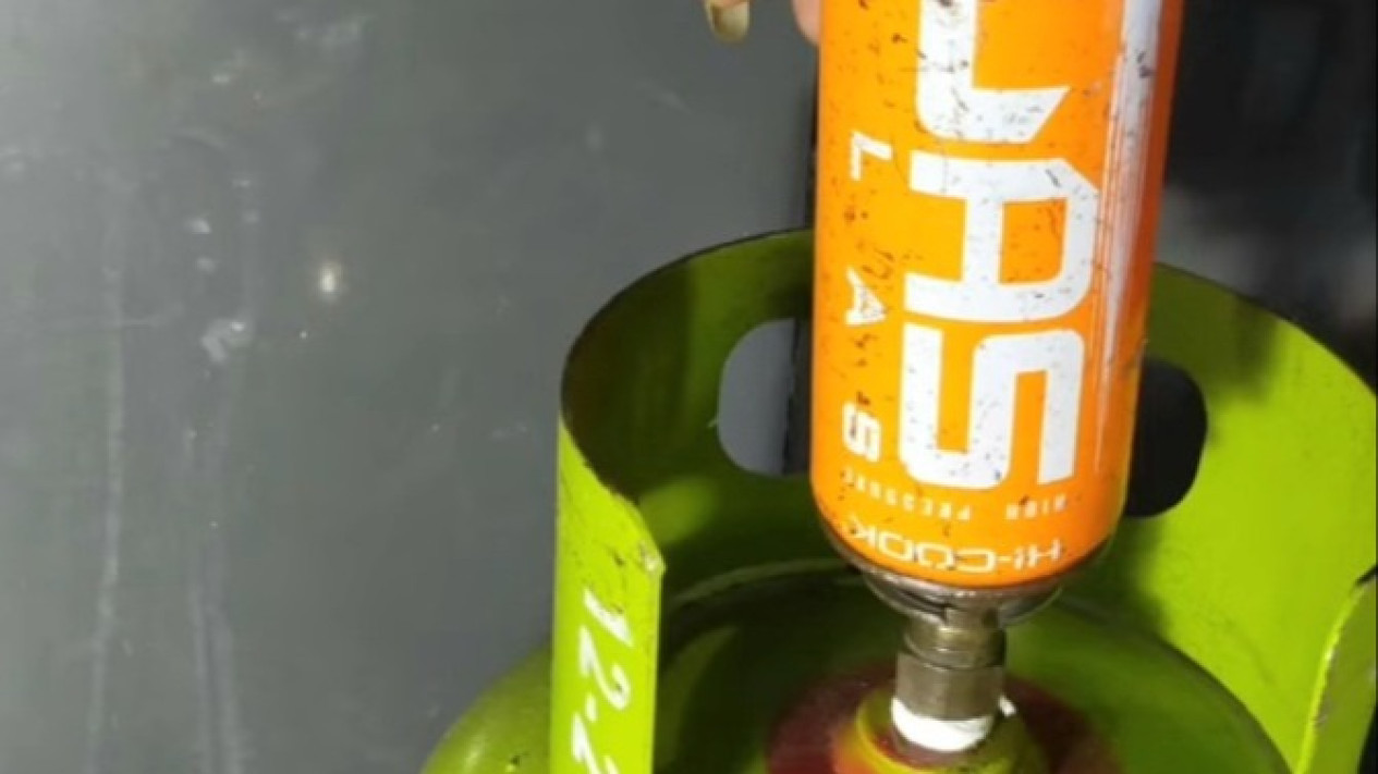 Suka Camping? Gini Cara Mudah Transfer Gas Elpiji ke Tabung Gas Kaleng