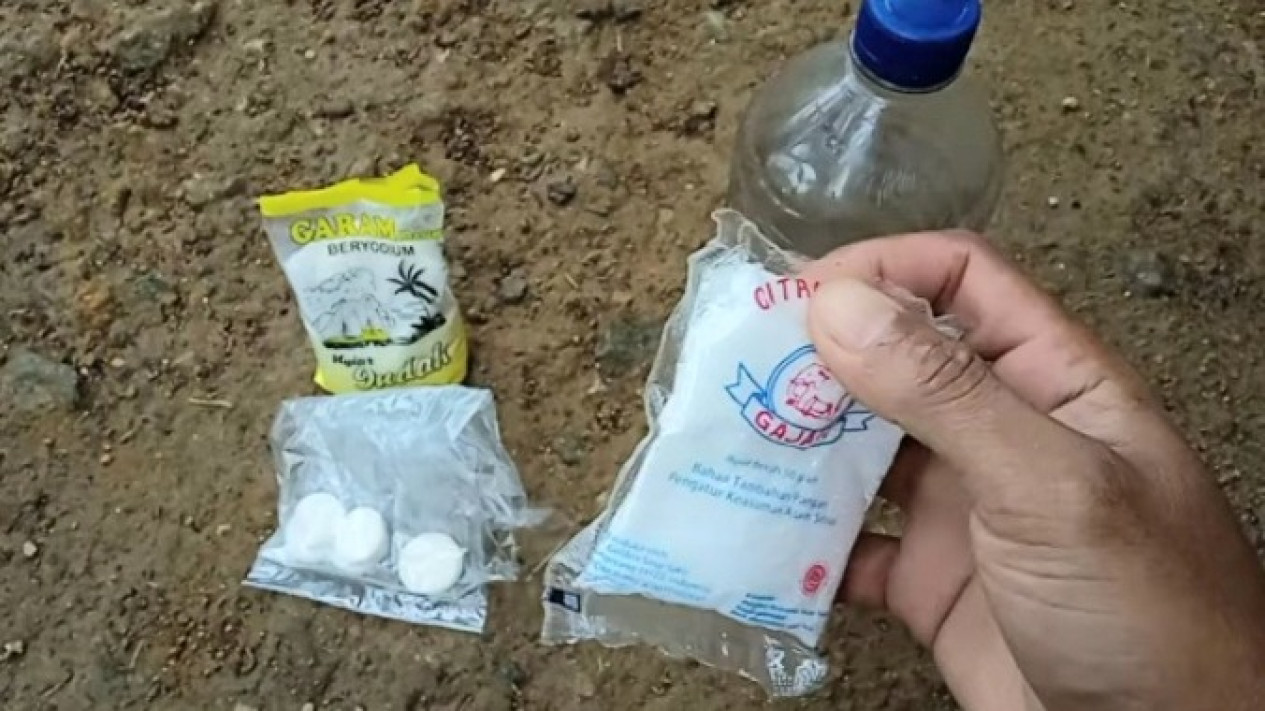 Foto Racun Rumput Makin Mahal, Mending Bikin Sendiri Aja, Lebih Murah ...