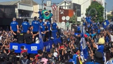 Persib Bungkam Persija, Adam Alis Bersinar dan Maung Bandung Makin ...