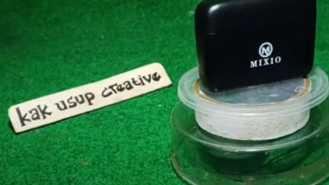 Bikin Display Produk Berputar Sendiri? Cuma Butuh Barang Bekas dan ...
