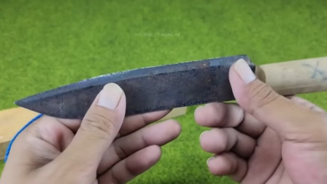 Pisau Tumpul, Berkarat, dan Tidak Berguna Bisa Ditajamkan Kembali ...