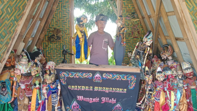 Dari Layar YouTube ke Panggung Wayang, Giandra Bhayanaka Harumkan Seni ...