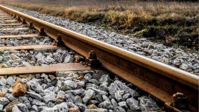 KRL Anjlok di Stasiun Jakarta Kota, Perjalanan Hanya Sampai Stasiun ...
