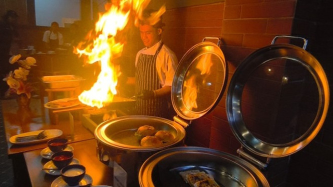 Makan Sepuasnya di Kemuning Resto Depok: Bayar Cuma Rp70 Ribuan Konsep ...