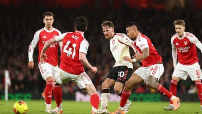Hasil Arsenal vs Liverpool: Imbang 0-0, Jarak dengan Manchester City ...