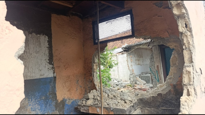 Terimbas Proyek Rusun Prajurit, Warga Lenteng Agung Histeris Rumahnya ...