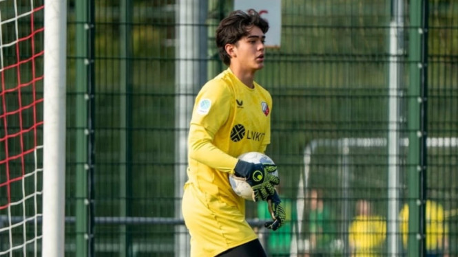 Profil Mike Rajasa, Kiper Keturunan Belanda-Mamasa Pilar Timnas U-17 ...