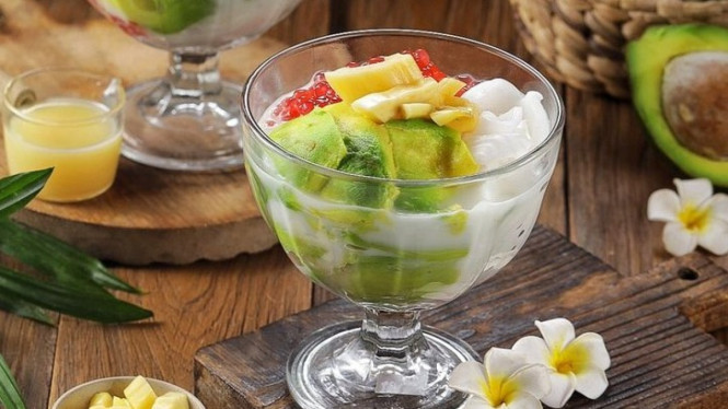 Tips Memilih Takjil Sehat agar Tidak Memicu Kolesterol dan Diabetes di 2026