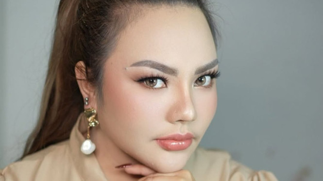 Kumpulan Berita Terbaru video lisa dinar candy - VIVA Tangerang